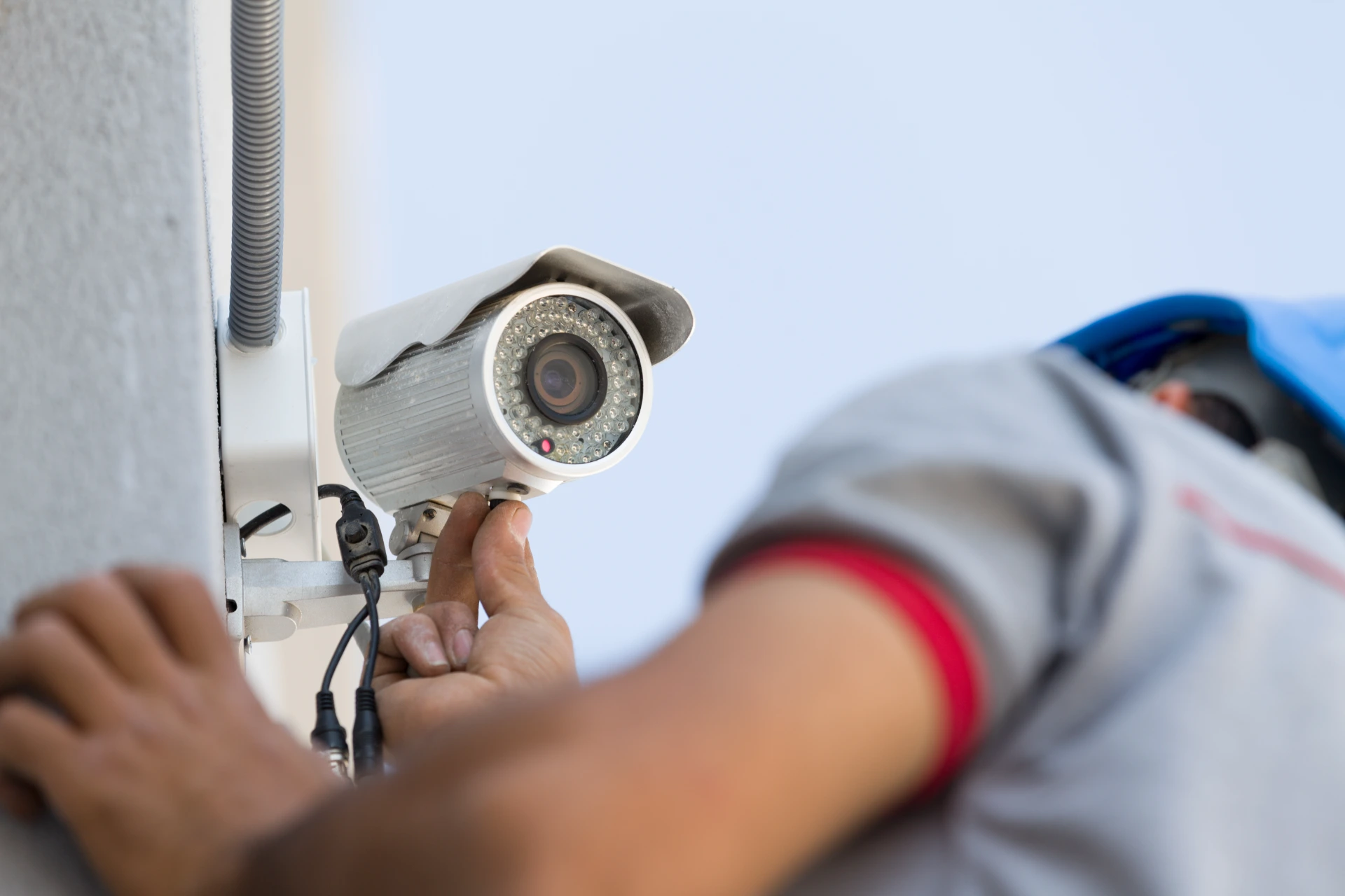 WHAT VIDEO SURVEILLANCE CAMERA IS RIGHT FOR YOU? | VIEWTECH Security